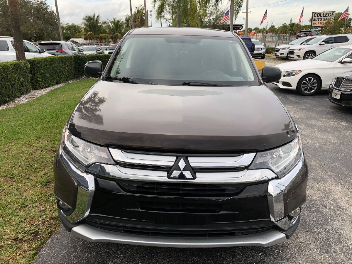 2017 Mitsubishi Outlander