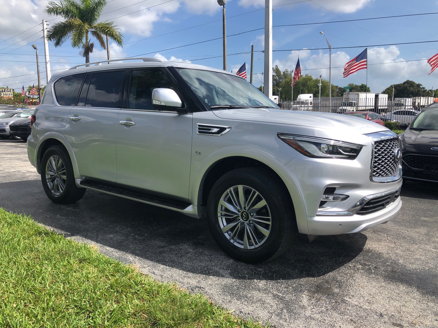 2018 Infiniti QX80