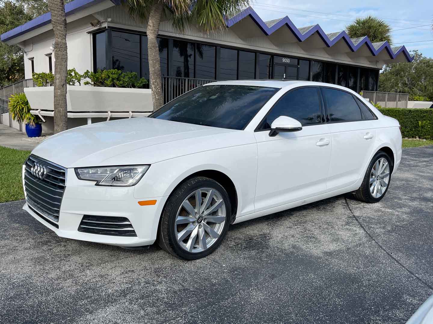 2017 Audi A4