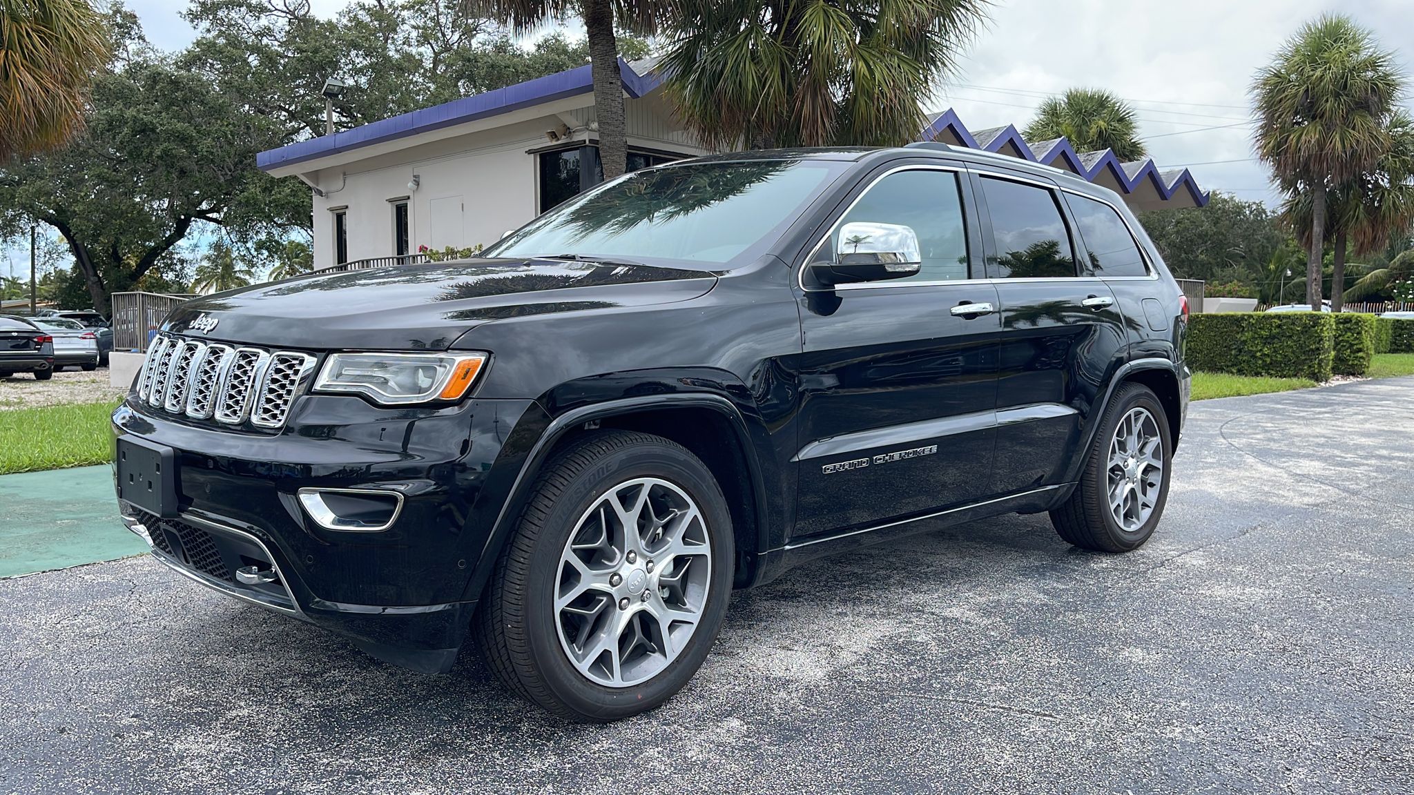 2020 Jeep Grand Cherokee