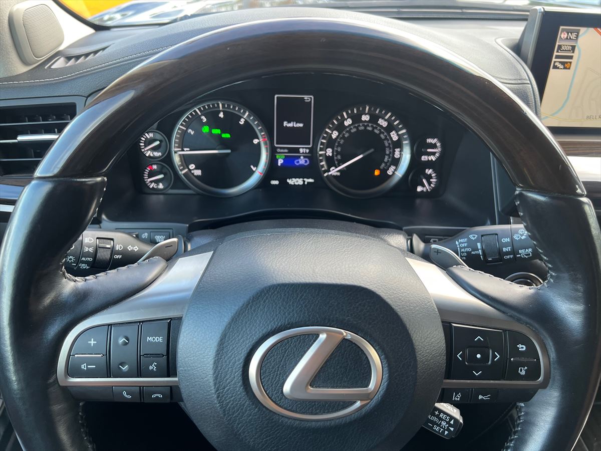 2021 Lexus LX 570