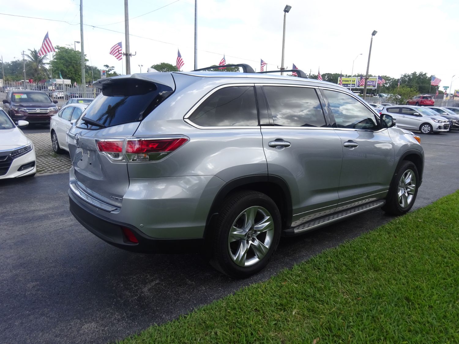 2016 Toyota Highlander