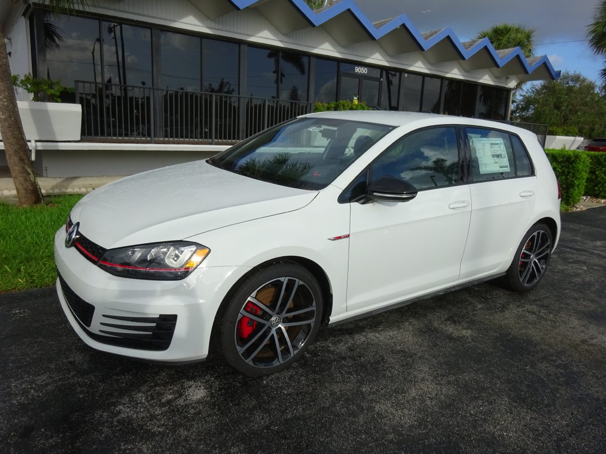 2017 Volkswagen Golf GTI